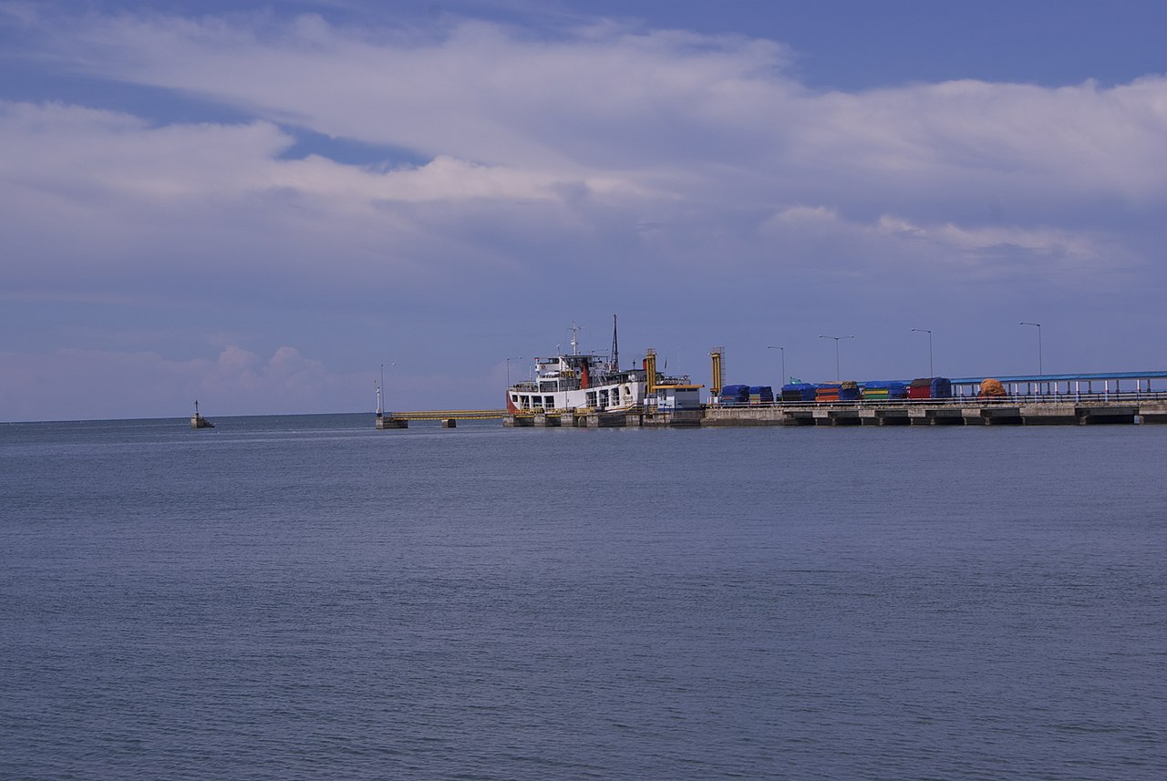 Port of Entry vs. Port of Exit: Perbedaan dan Signifikansinya dalam ...